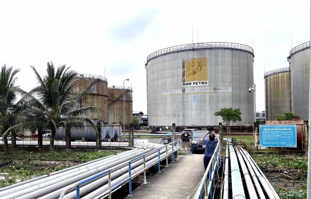 PSH: Vay nợ tăng mạnh, dòng tiền kinh doanh âm nghìn tỷ, lãnh đạo liên ...