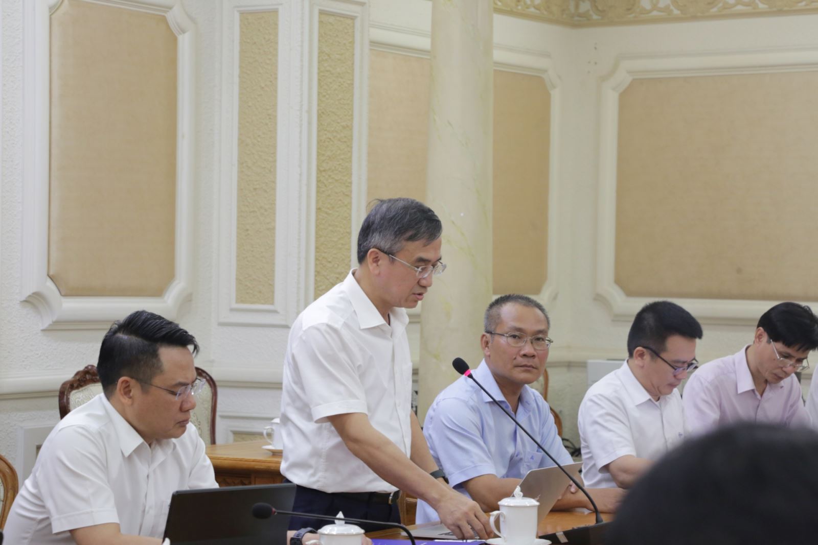 EVN làm việc với TP.HCM về công tác đảm bảo cung ứng điện năm 2024