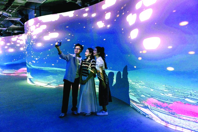 VPB: Khách hàng ấn tượng với chi nhánh Flagship của VPBank