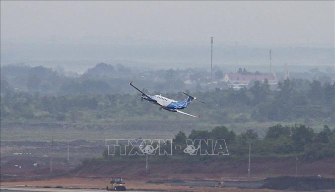 Chuyến bay hiệu chuẩn đầu tiên tiếp cận sân bay Long Thành