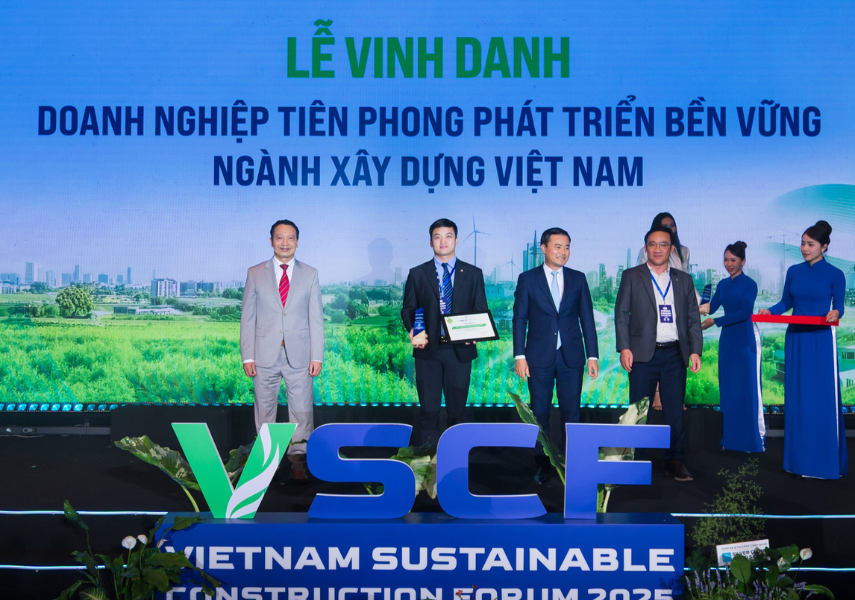 HBC: Hòa Bình được vinh danh TOP 3 Nhà thầu xây dựng tiên phong phát ...