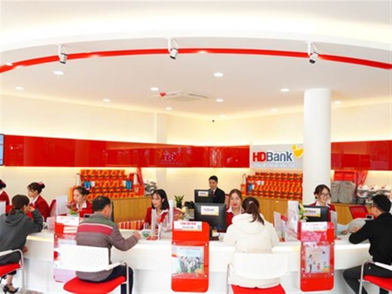 HDB: Tổng giám đốc HDBank không mua đủ số cổ phiếu đã đăng ký