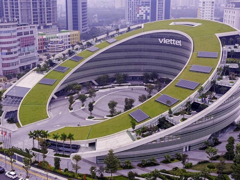 Cổ phiếu 'họ' Viettel đua nhau bứt phá