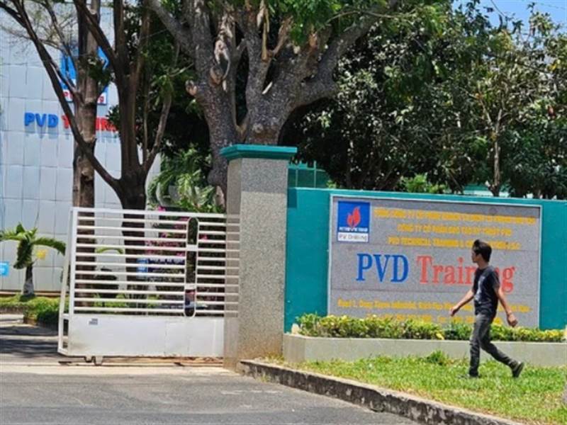 PVD: Khởi tố bị can, cấm đi khỏi nơi cư trú đối với nguyên giám đốc ...