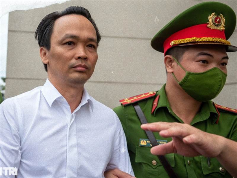 Flc Ông Trịnh Văn Quyết Vẫn Chưa Bị Thu Hồi Thẻ Luật Sư
