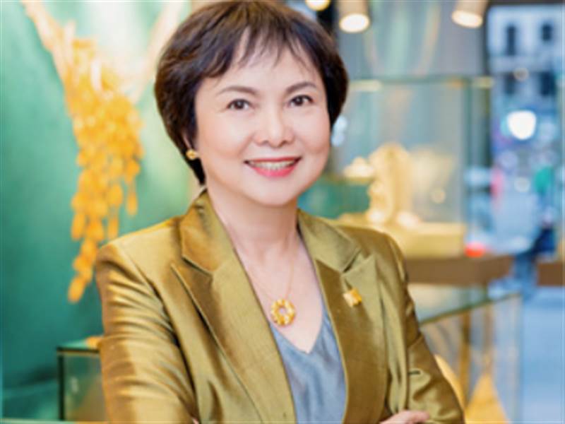 Bà Cao Thị Ngọc Dung: Người đàn bà 'học' và trách nhiệm truyền lửa ở PNJ