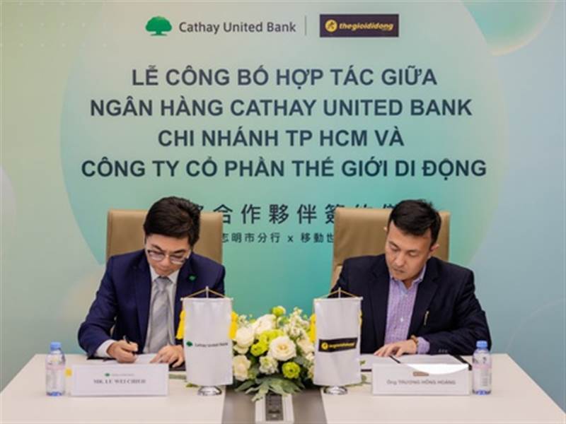 CUB HCM hợp tác Thế Giới Di Động triển khai ứng dụng CUB Vietnam